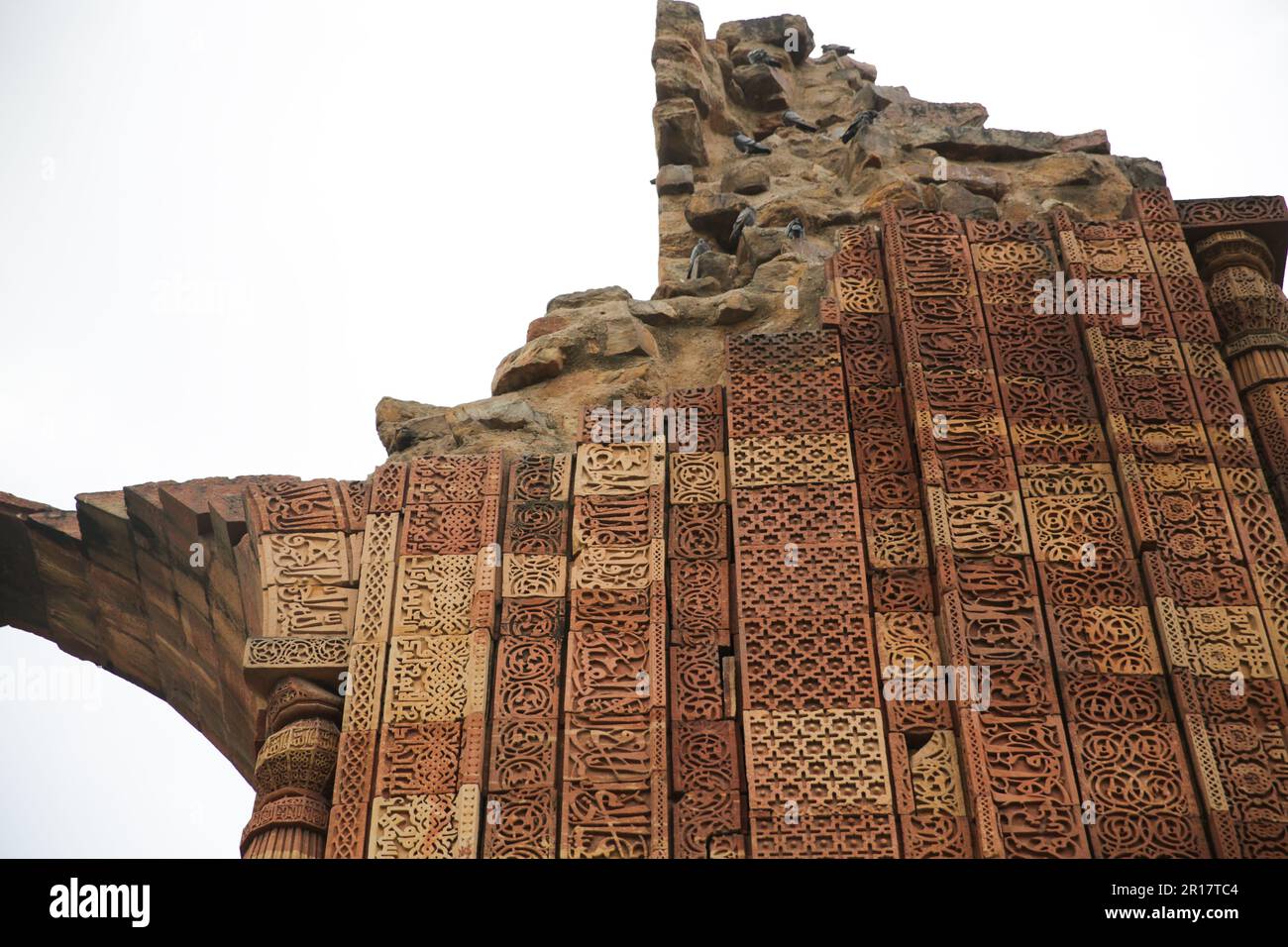 Stone engravings on sandstone architecture in India Stock Photo - Alamy
