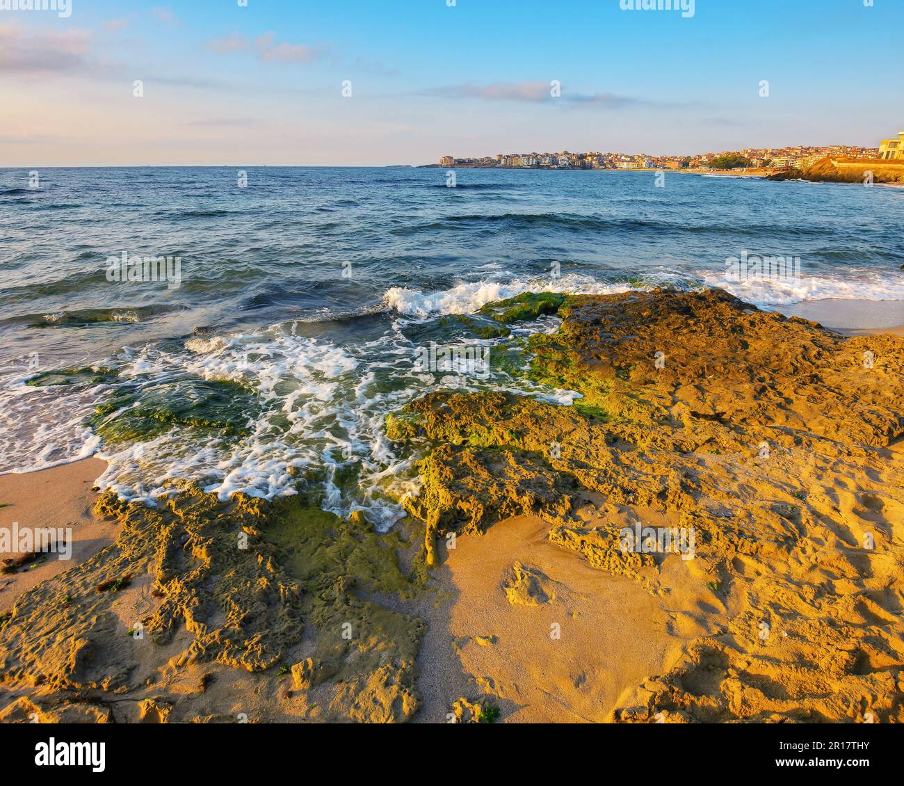 Sea beach vacation summer hi-res stock photography and images - Alamy