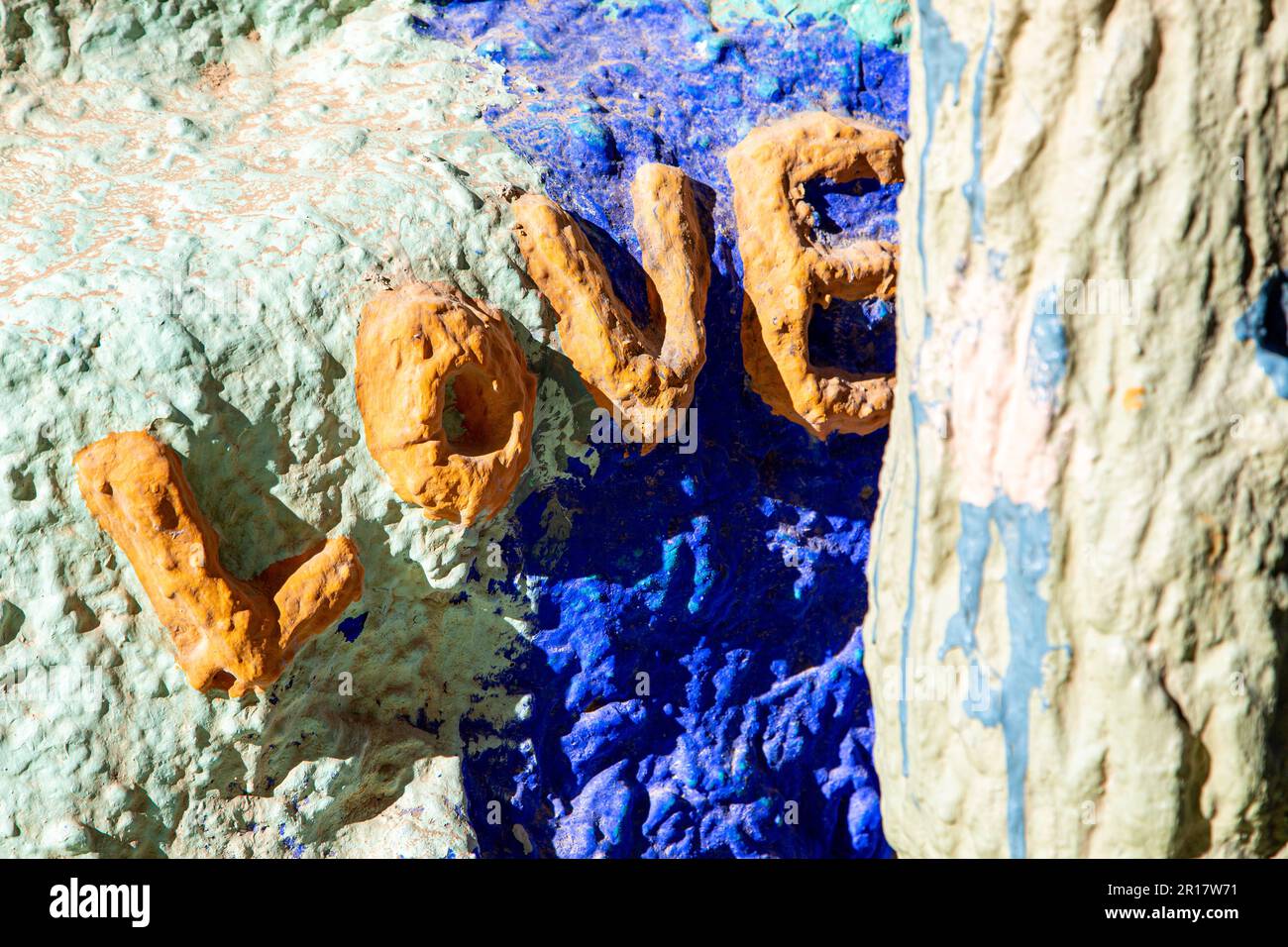 Love signage hi-res stock photography and images - Alamy
