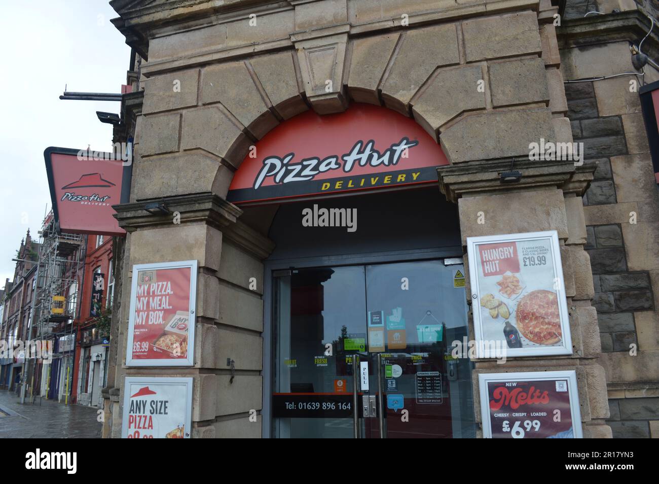 Pizza delivery wales hi-res stock photography and images - Alamy