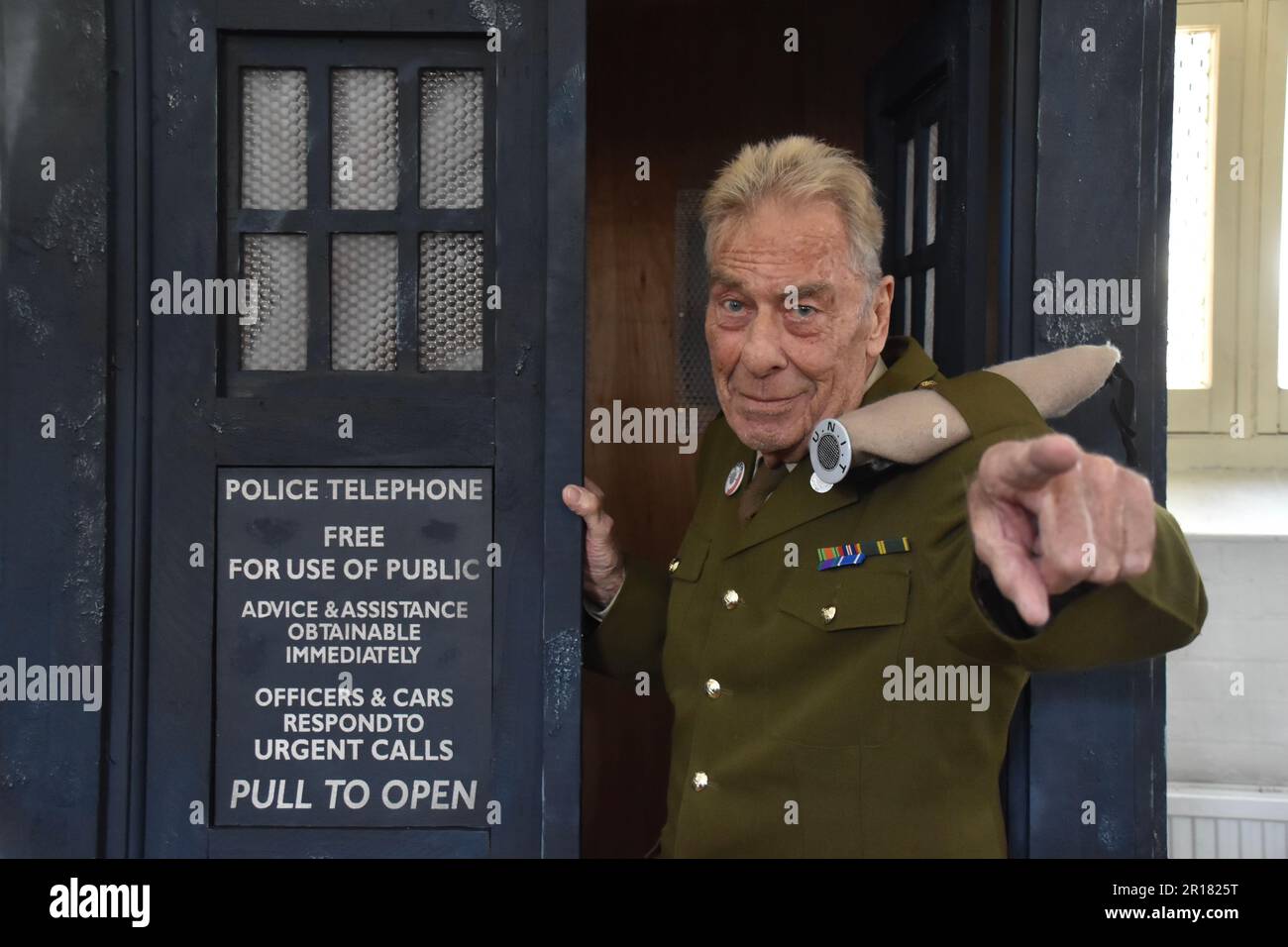 At pertwee hi-res stock photography and images - Alamy