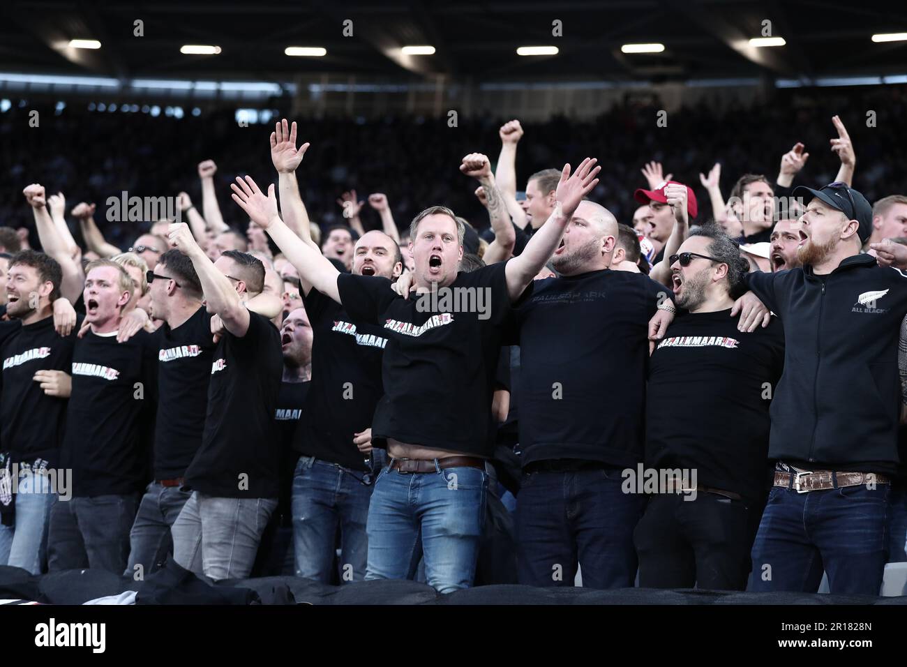 Az alkmaar fans uefa hi-res stock photography and images - Alamy