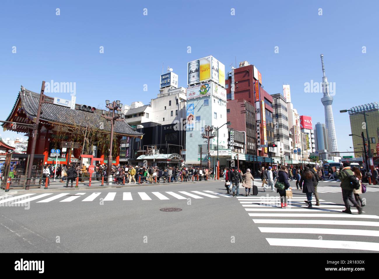 Tokyo Sky Tree and Asakusa Kaminarimon Stock Photo - Alamy