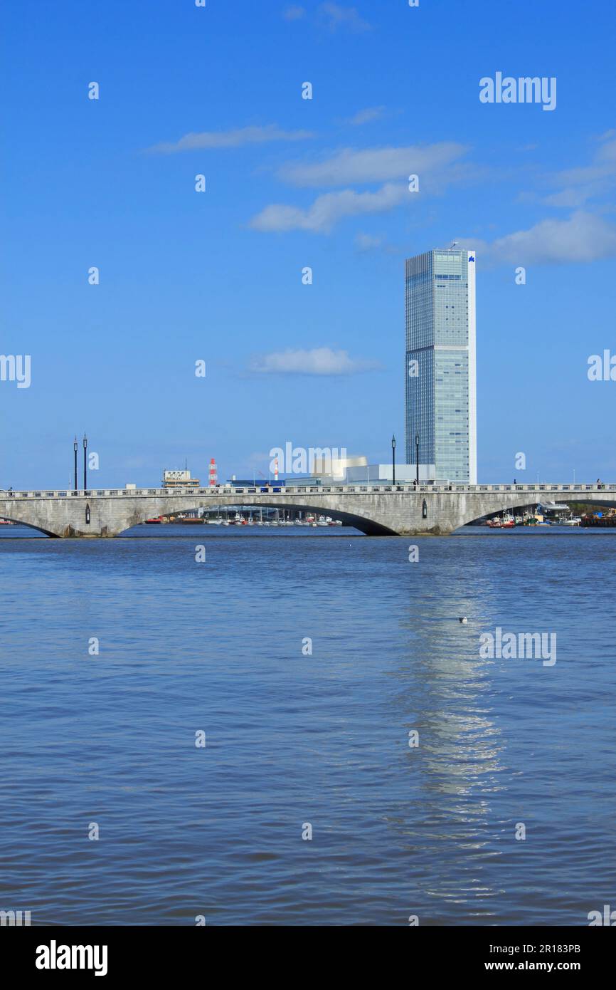 Toki Messe and Mandai Bridge spanning the Shinano River Stock Photo - Alamy