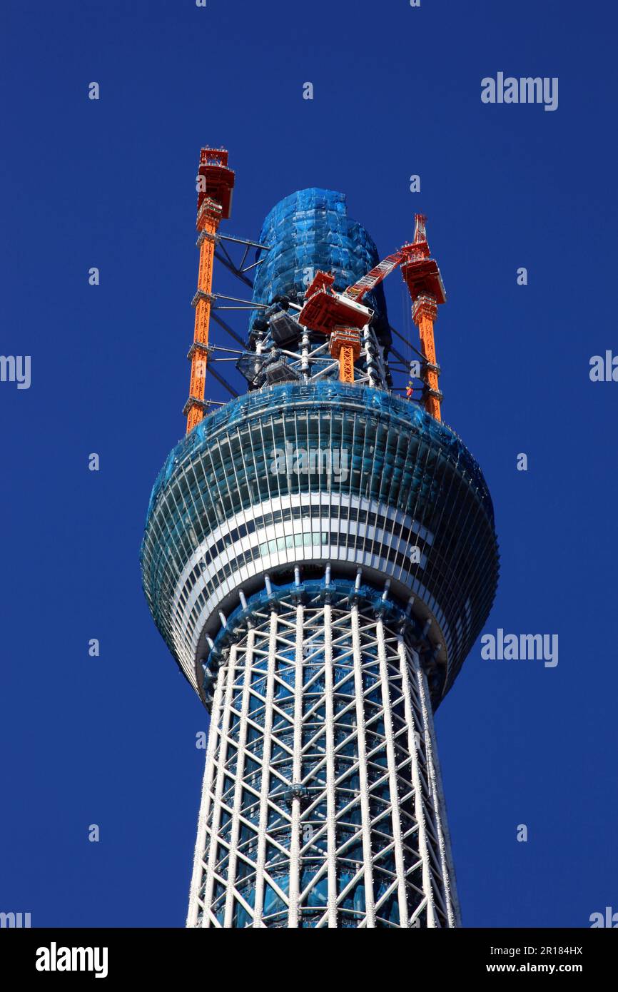 From the observation deck of the Tokyo sky tree at the top Stock Photo ...