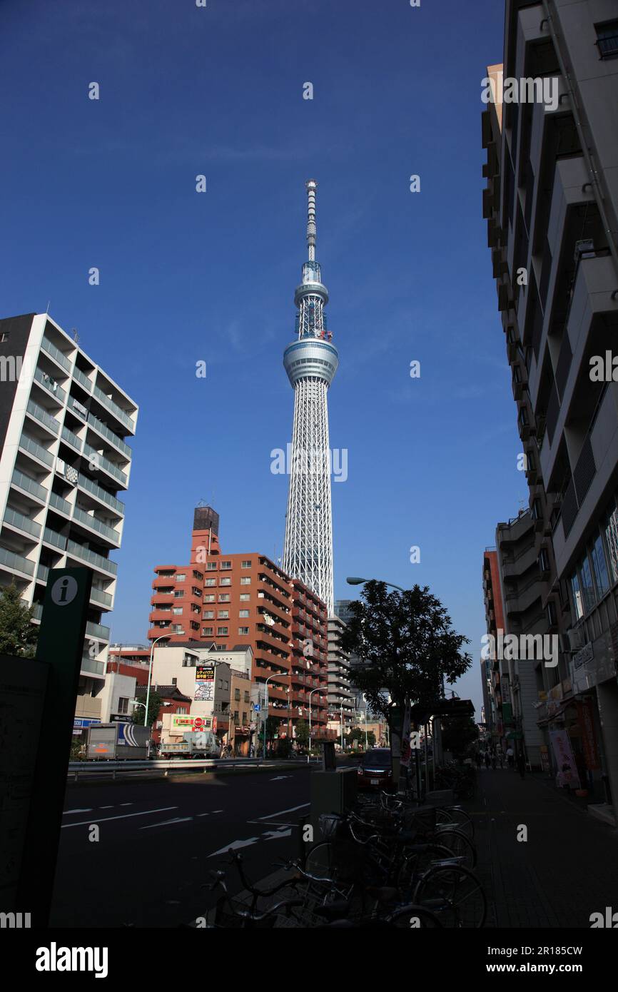 Tokyo sky tree Honjo Azumabashi Bridge station Stock Photo - Alamy