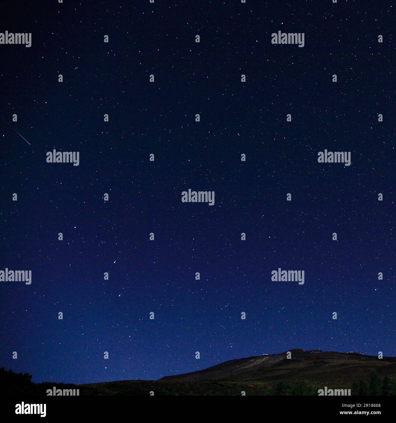 Meteor and Mount Fuji Stock Photo - Alamy