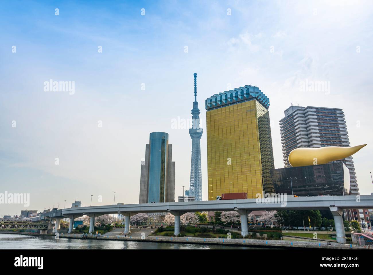 Asahi-beer and sky tree Stock Photo - Alamy