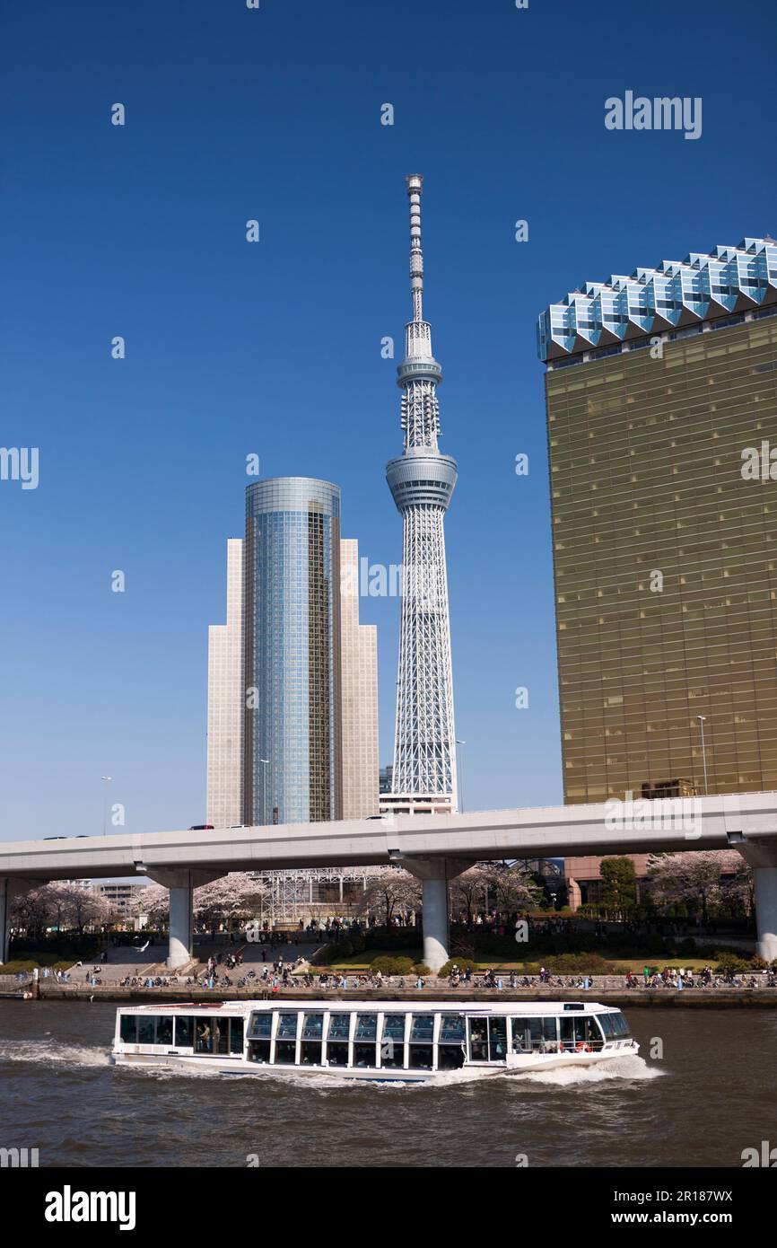 River Pia Azuma bridge and Tokyo sky tree Stock Photo - Alamy