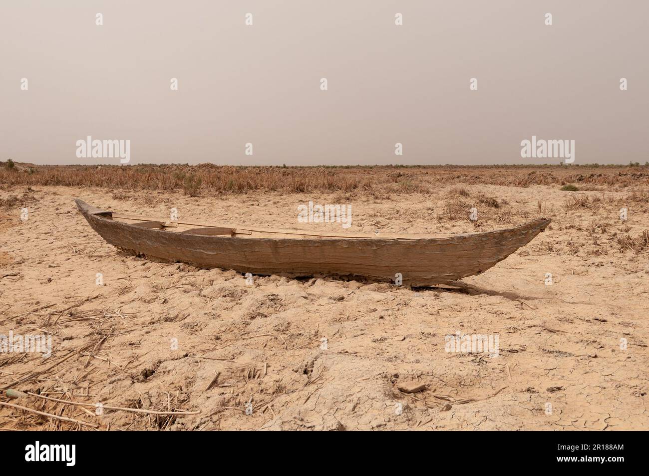 A decaying marsh Arab boat in dried up marshes, southern Iraq Stock ...