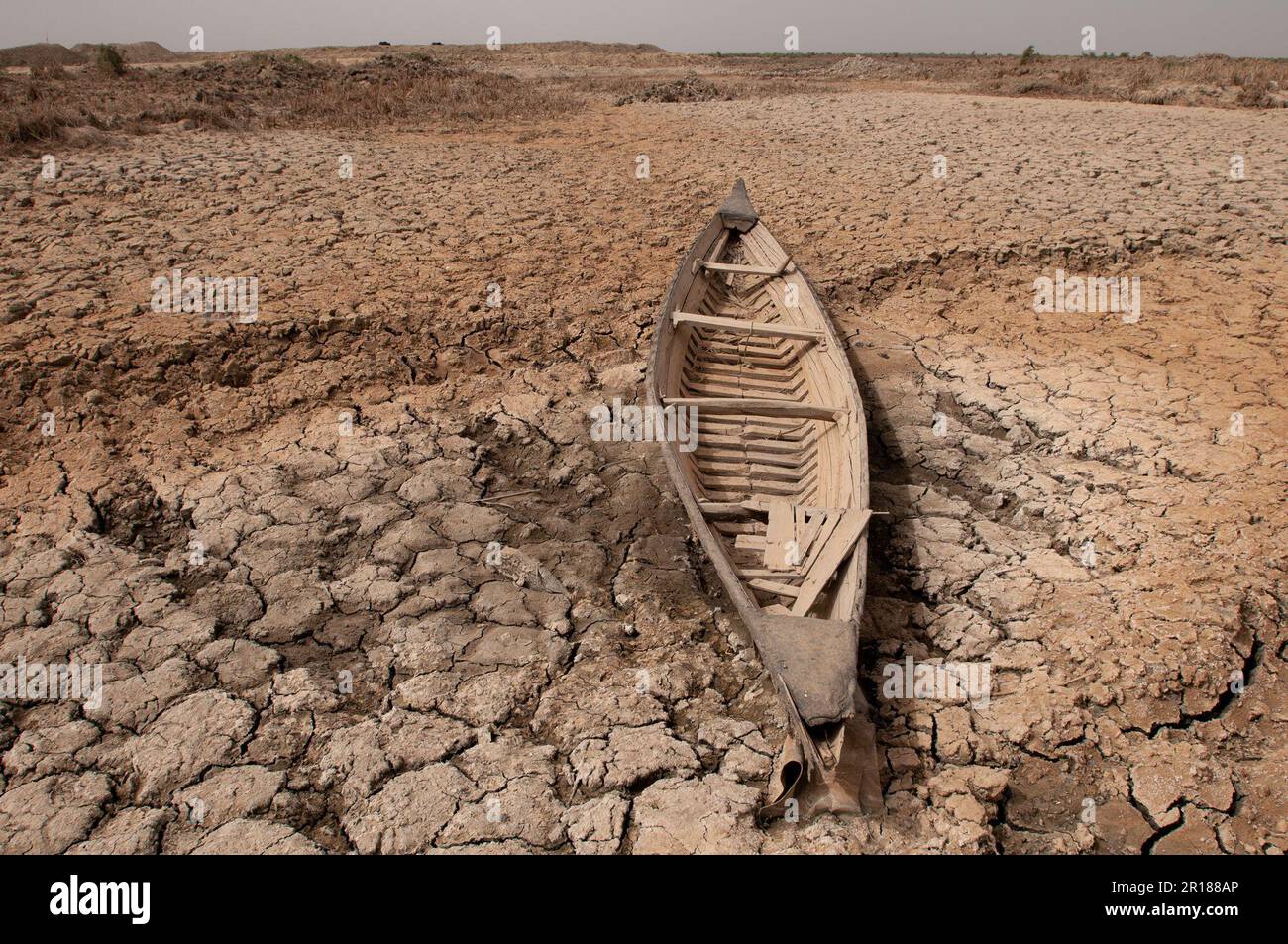 A decaying marsh Arab boat in dried up marshes, southern Iraq Stock ...