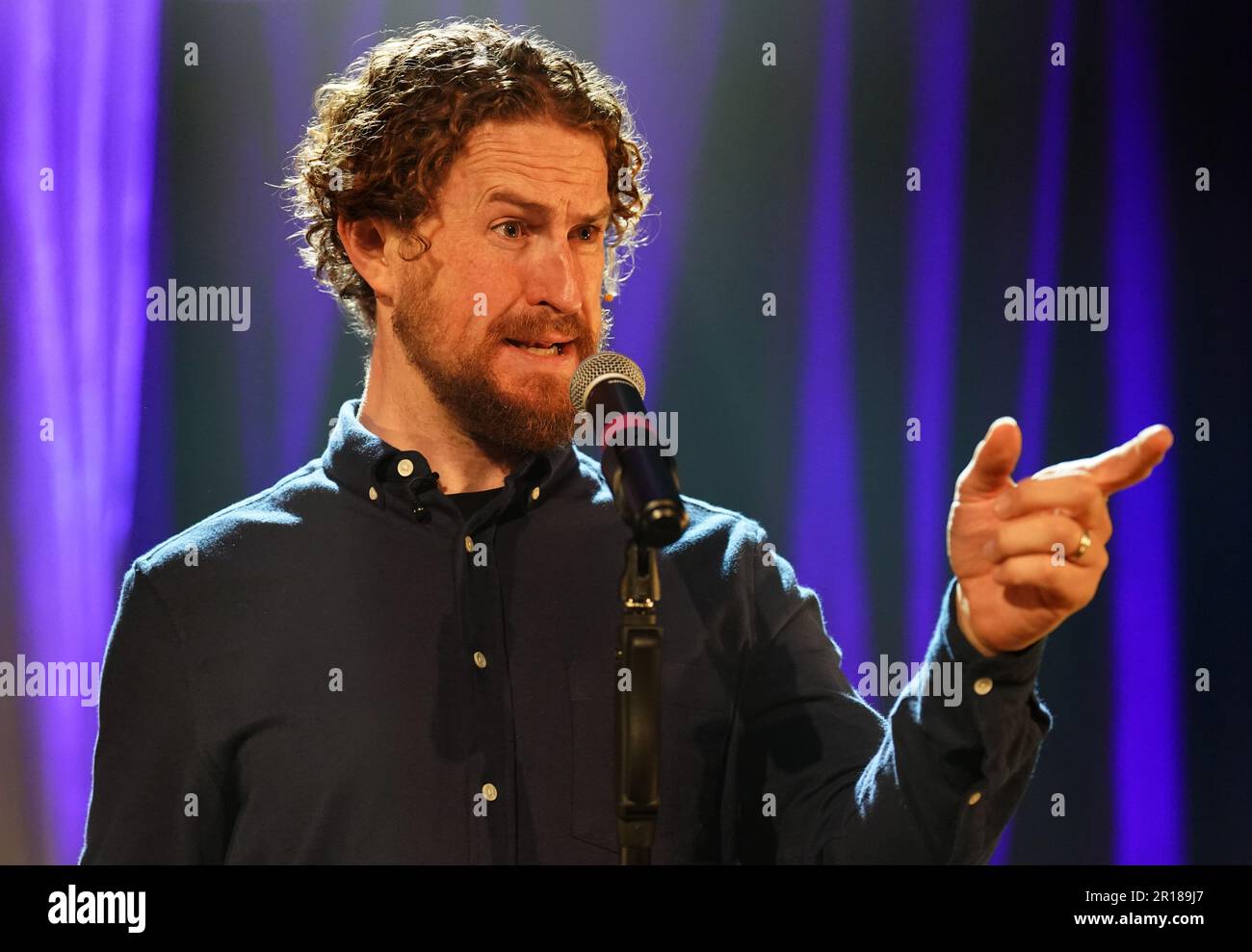 The cast of Dear Billy, actor and writer Gary McNair rehearsing in full ...