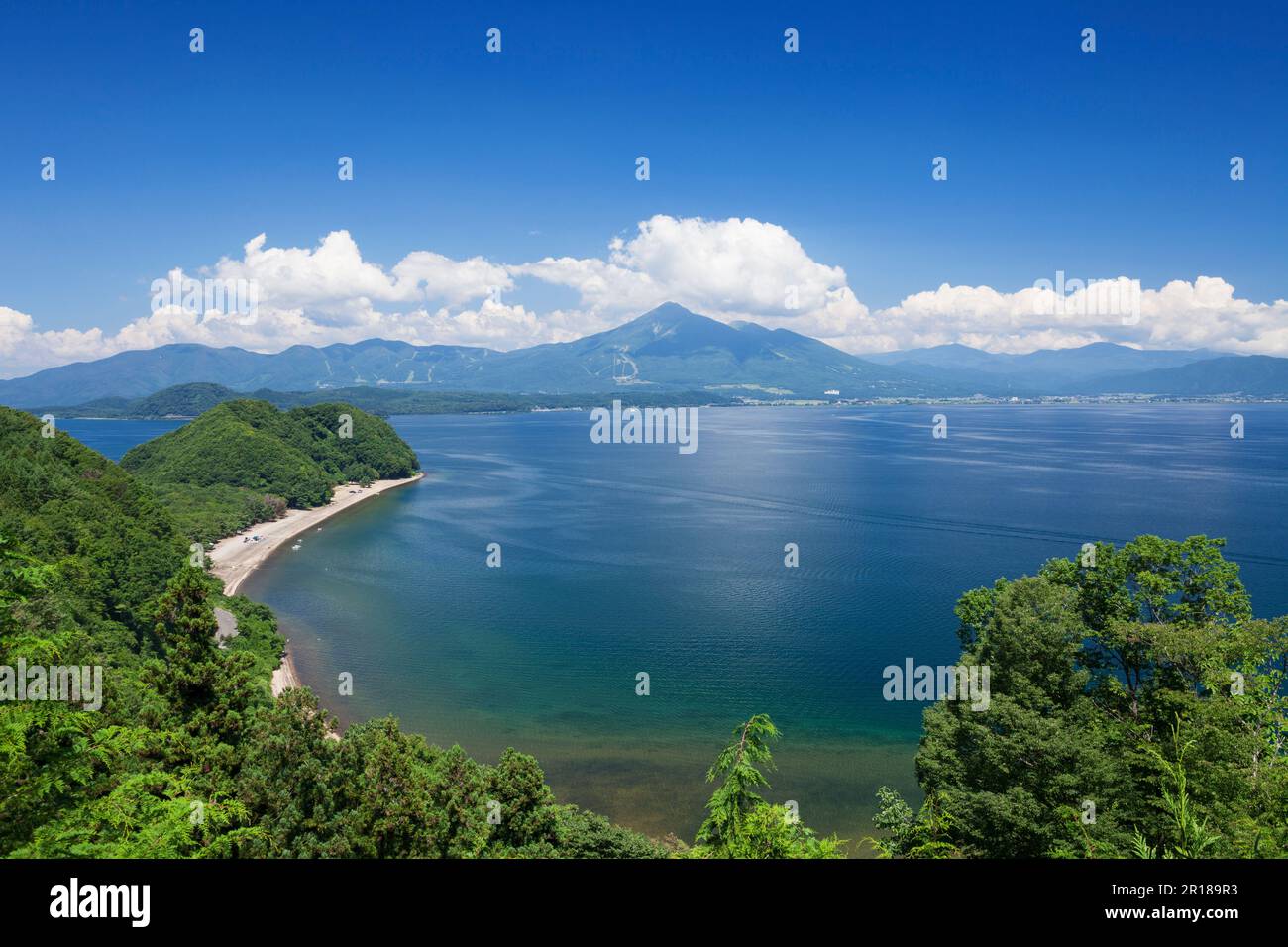 Inawashiro Lake and Mt. Bandai Stock Photo - Alamy