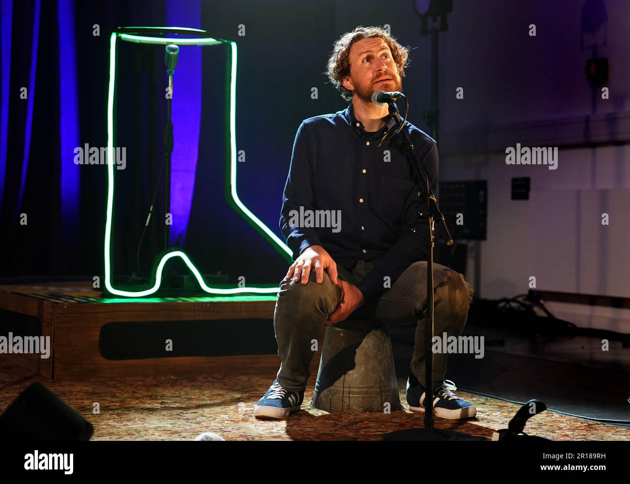 The cast of Dear Billy, actor and writer Gary McNair rehearsing in full ...