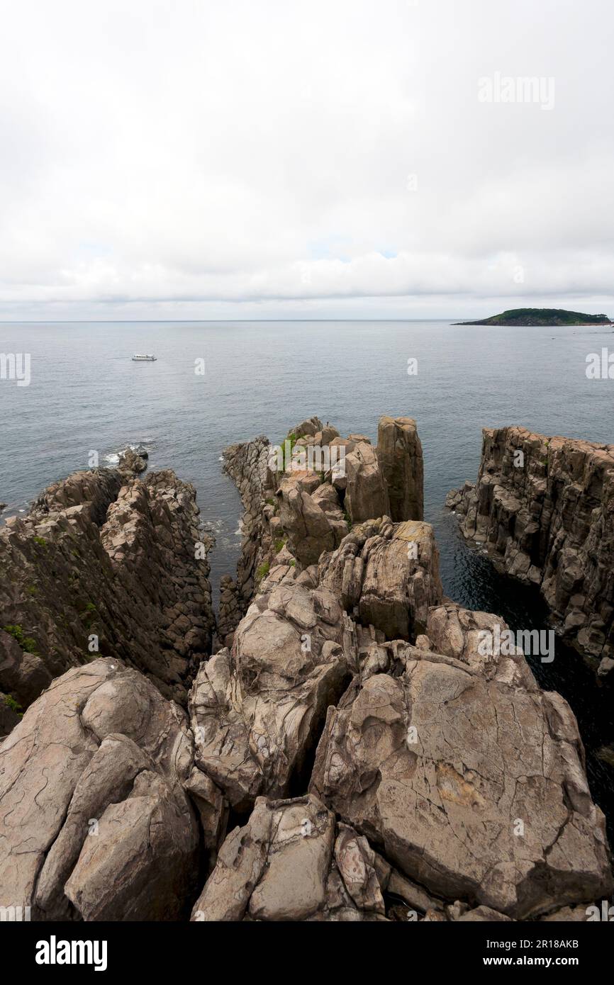 Tojinbo - Cliffs facing the Sea of Japan Stock Photo - Alamy