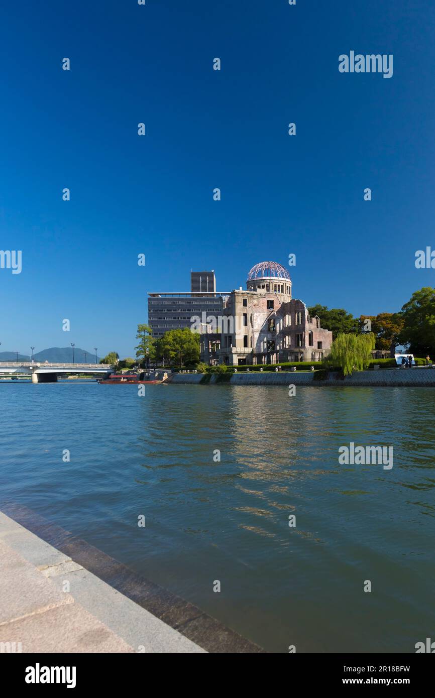 Motoyasugawa river and the atomic dome Stock Photo - Alamy