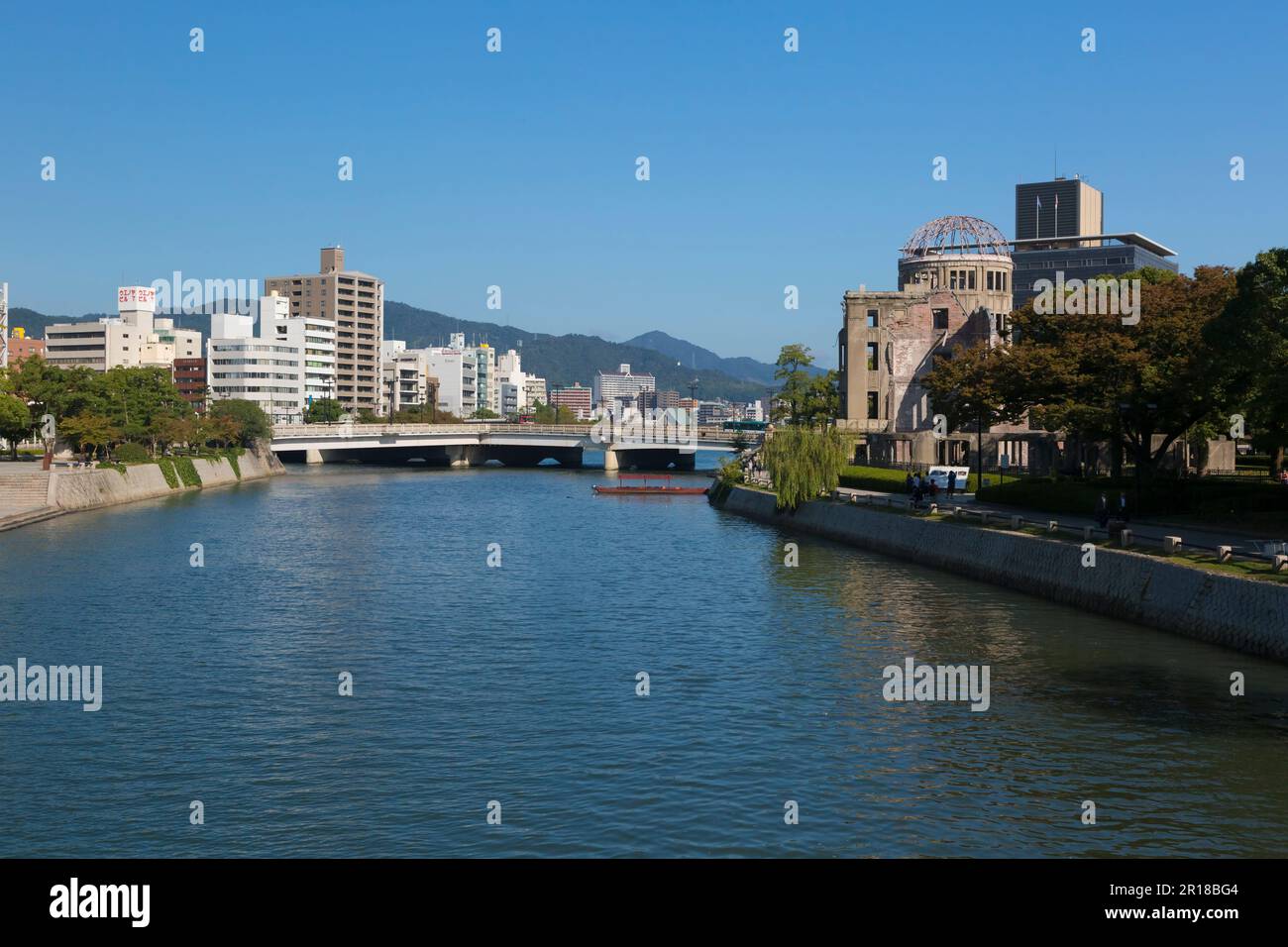 Motoyasugawa river and the atomic dome Stock Photo - Alamy