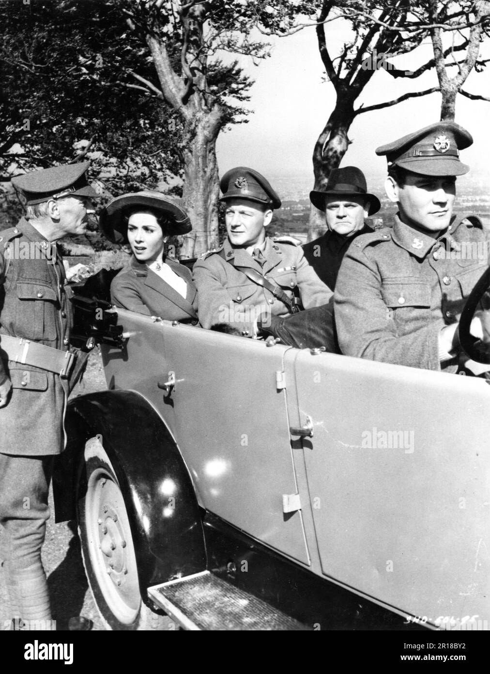 WILLIAM HARTNELL DANA WYNTER PETER REYNOLDS JAMES CAGNEY and DON MURRAY ...