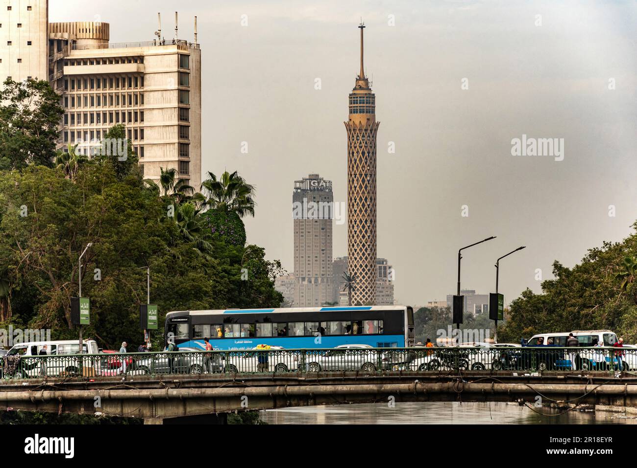 Cairo, Egypt. 28th Nov, 2022. Egyptian commuter bus in traffic on a road bridge over the River ...