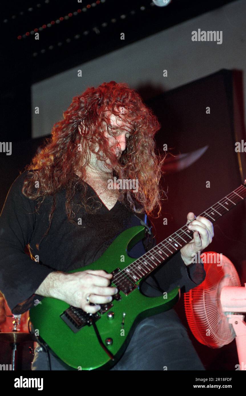 Mark mcgee 1994 hi-res stock photography and images - Alamy