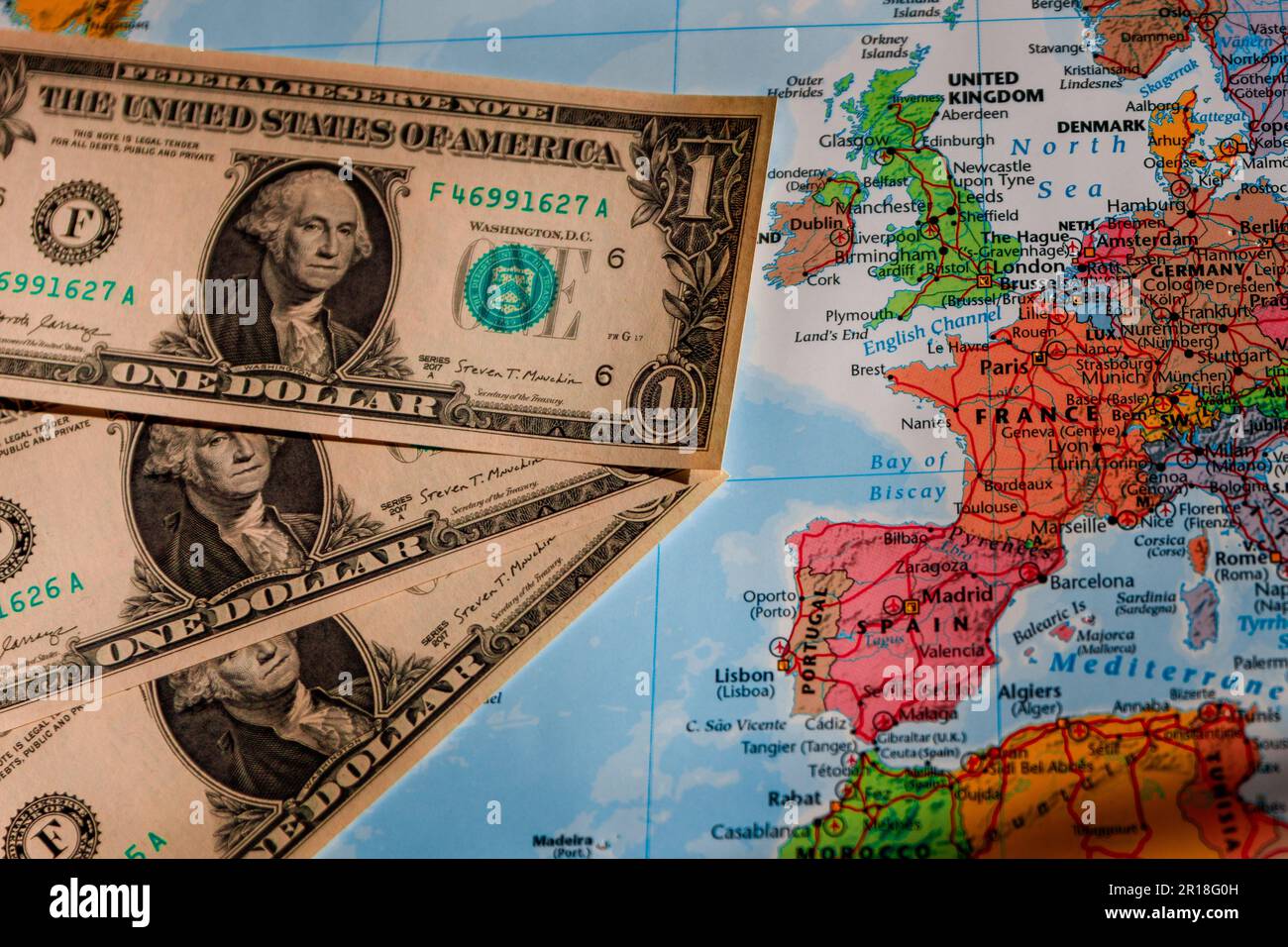 World map countries usa europe hi-res stock photography and images - Alamy