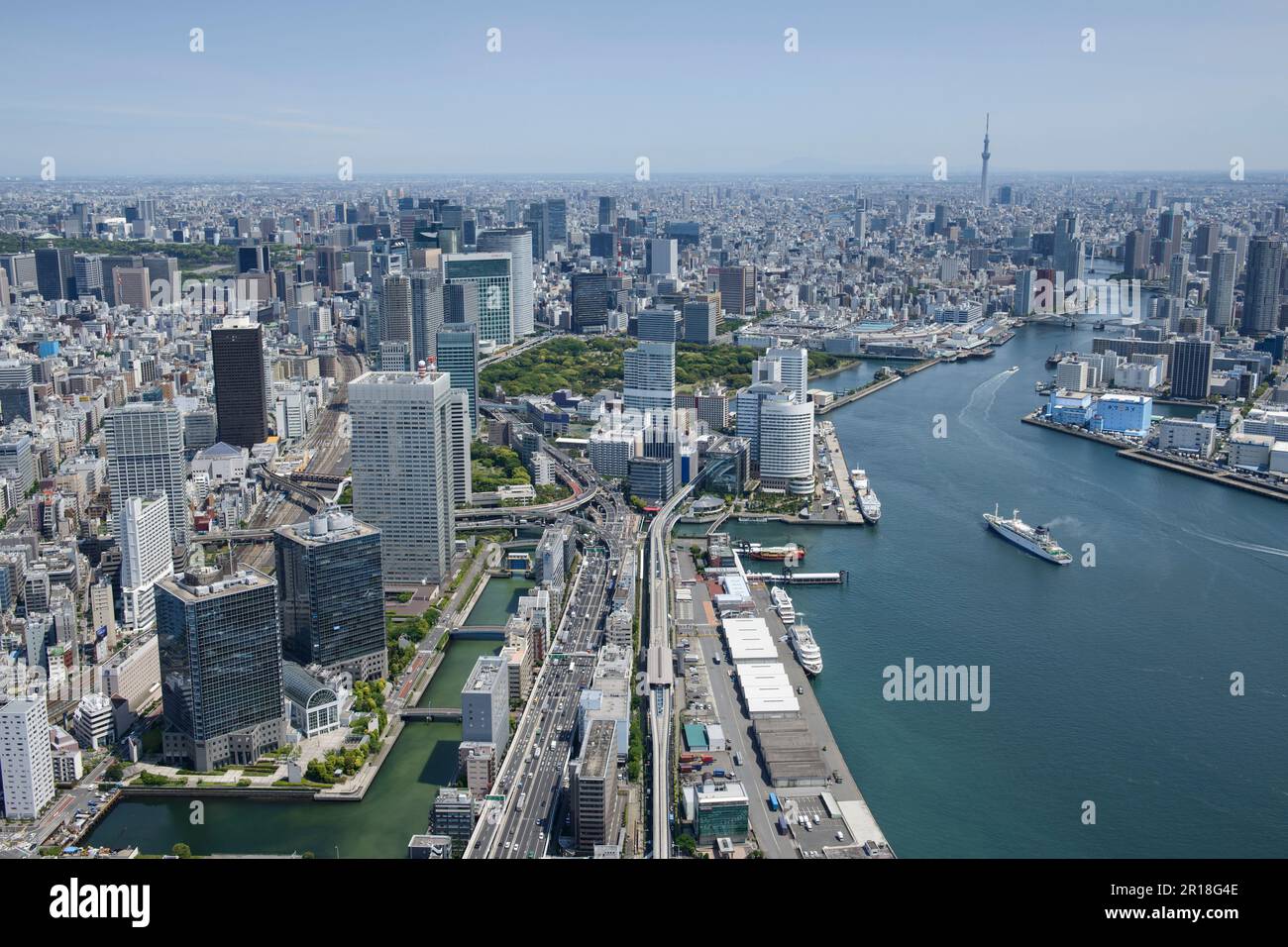 Hinode station aerial shot view from the South side towards Hama-Rikyu ...