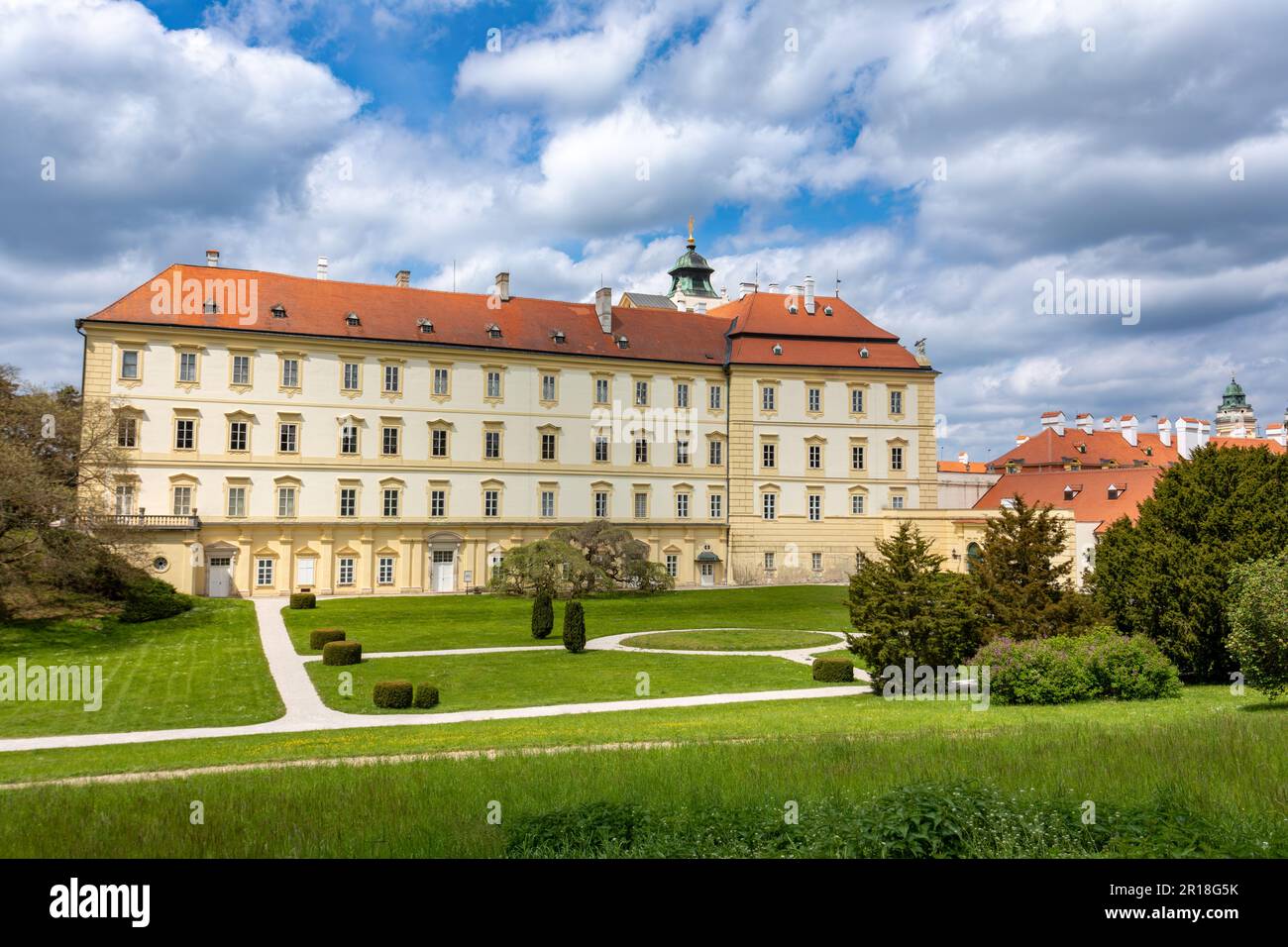 Chateau Valtice, Lednice-Valtice Cultural Landscape, World Heritage ...