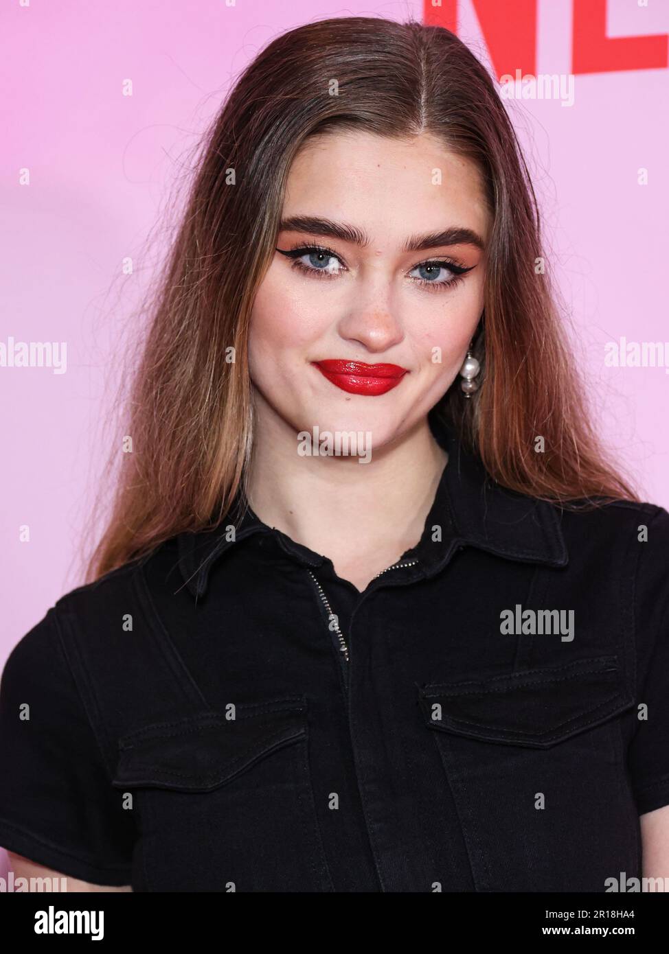 Elizabeth Clapp's Instagram, Twitter & Facebook on IDCrawl