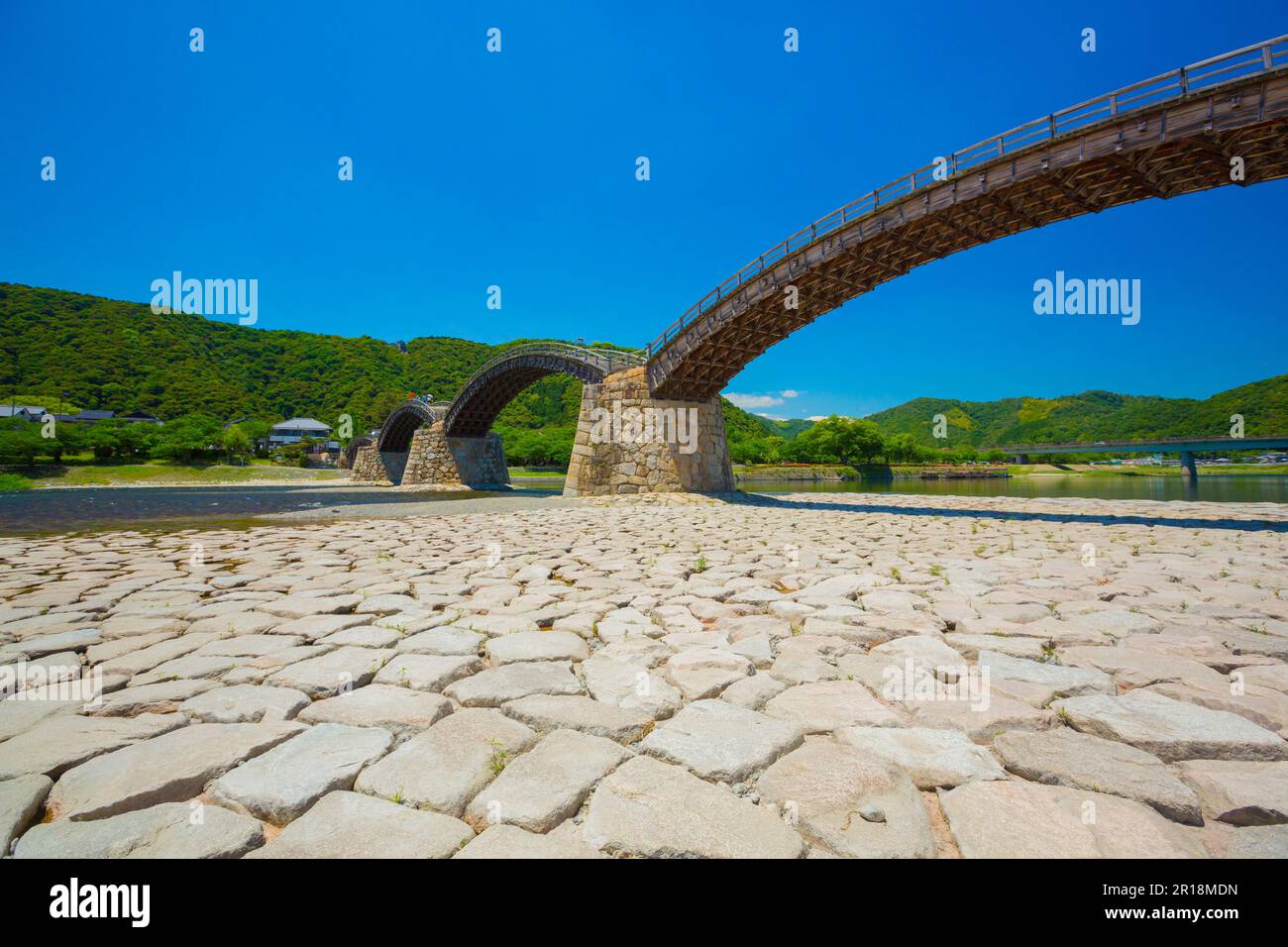 Sett bridge hi-res stock photography and images - Alamy
