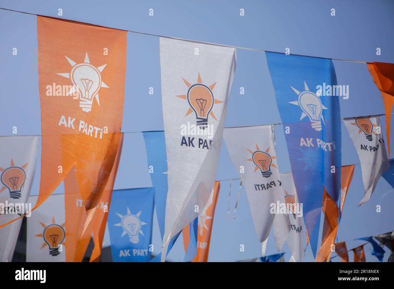 Two round electoral system hi-res stock photography and images - Alamy