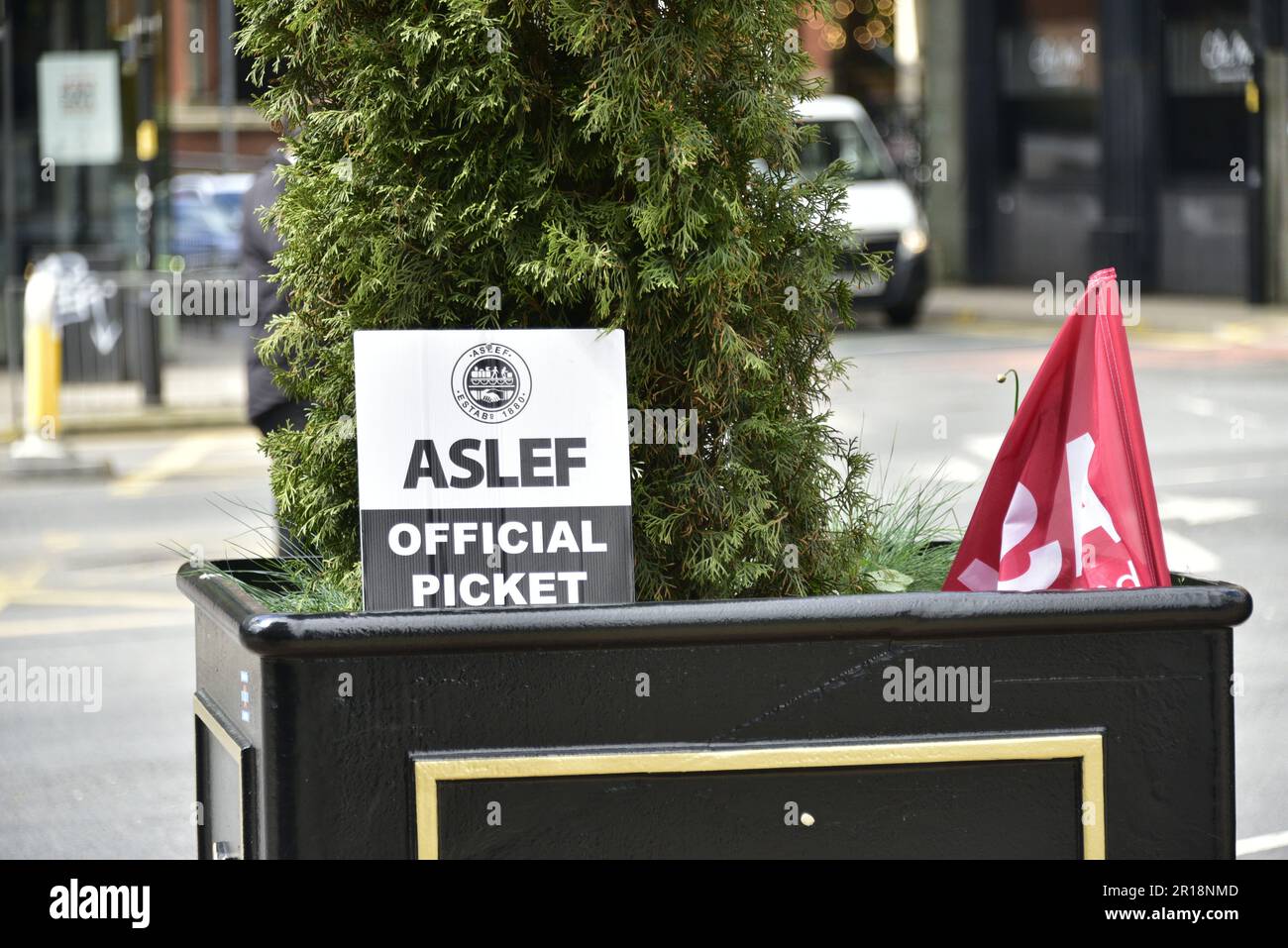 Manchester, UK, 12th May, 2023. Aslef official picket placard at ...