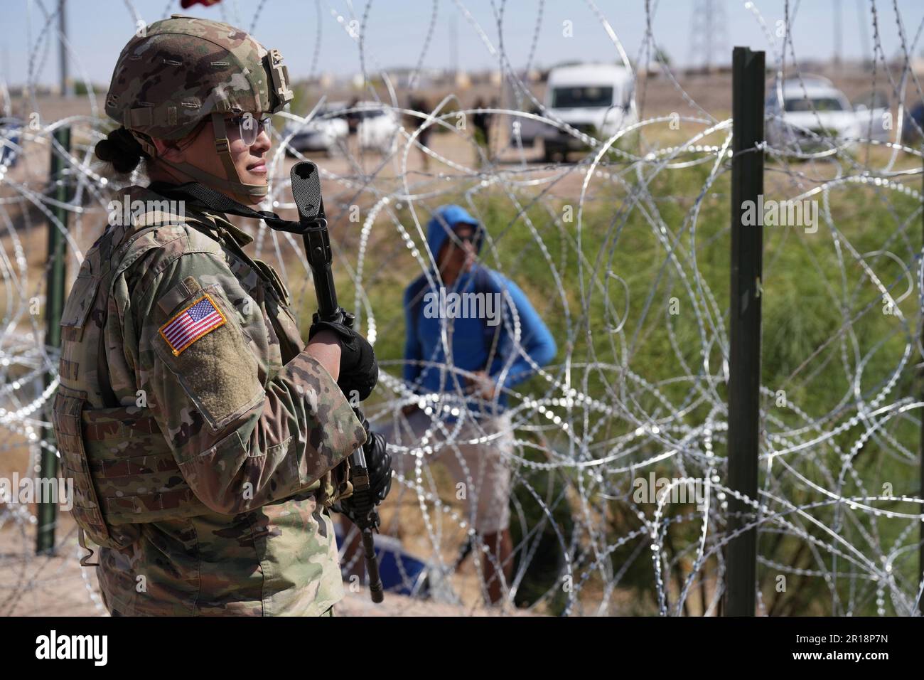 Members of the Operation Lone Star Task Force West and Texas Tactical ...