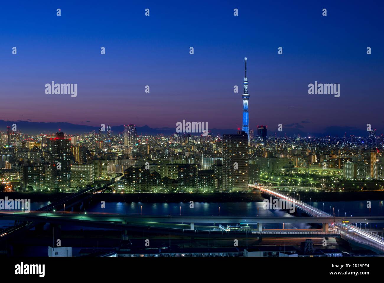 Tokyo night view hi-res stock photography and images - Alamy