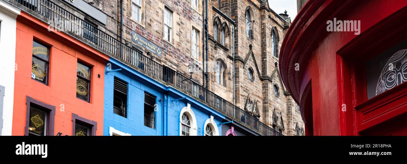 Edinburgh, Scotland - April 11, 2023: Busy Streets of Edinburgh ...