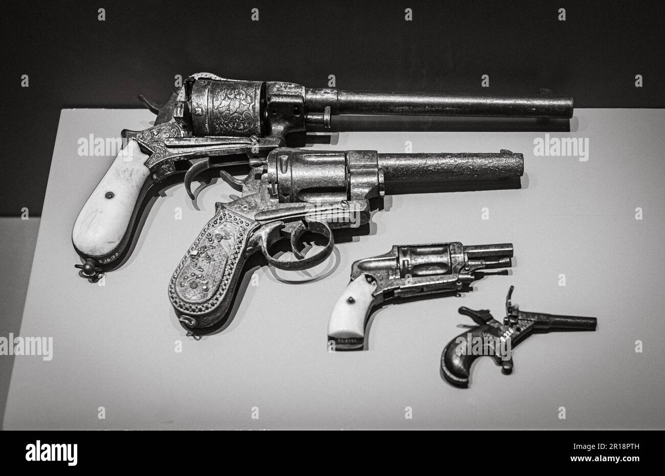 Ottoman Empire-era pistols on display at the Antalya Ethnographic ...