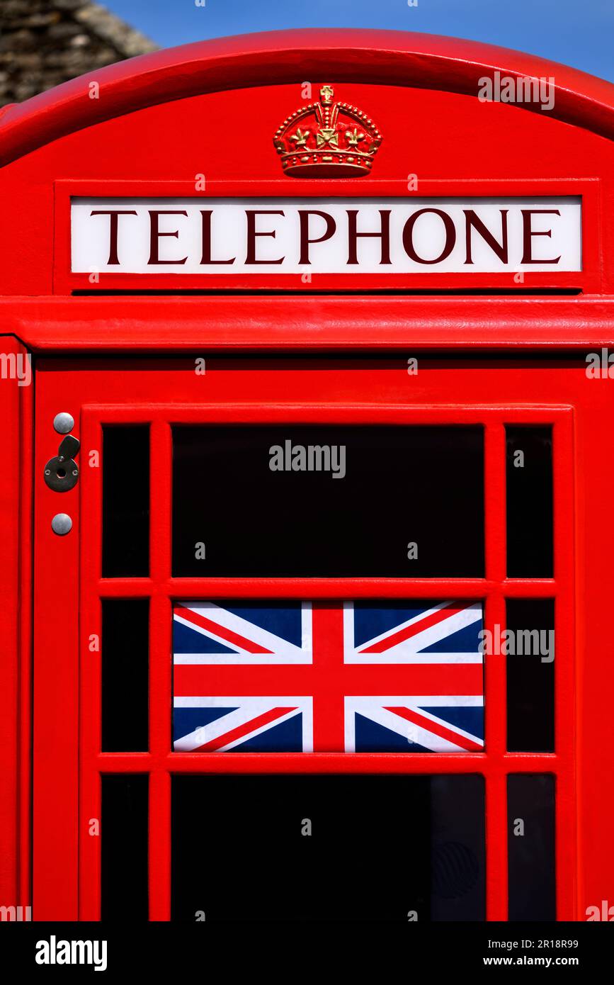 Red telephone box Stock Photo - Alamy