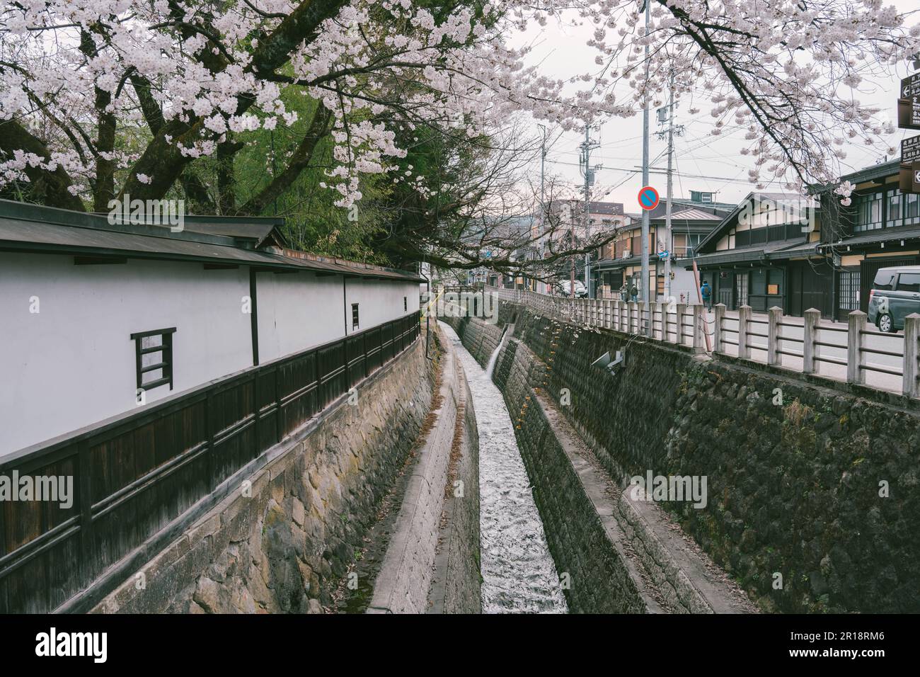 Takayama bridge statue japan hi-res stock photography and images - Alamy