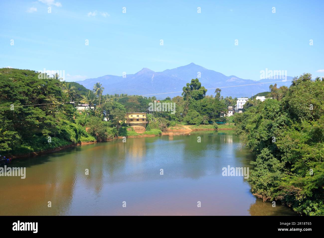 View from the top of the Kuttyady (Kuttiady, Kuttyadi) bridge to the ...