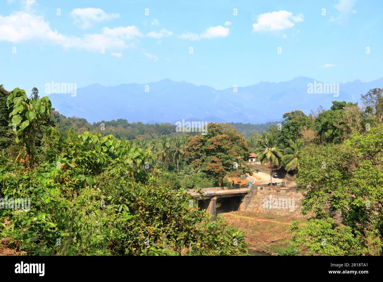 View to the area around the at peruvannamuzhi (peruvannamoozhi) dam ...