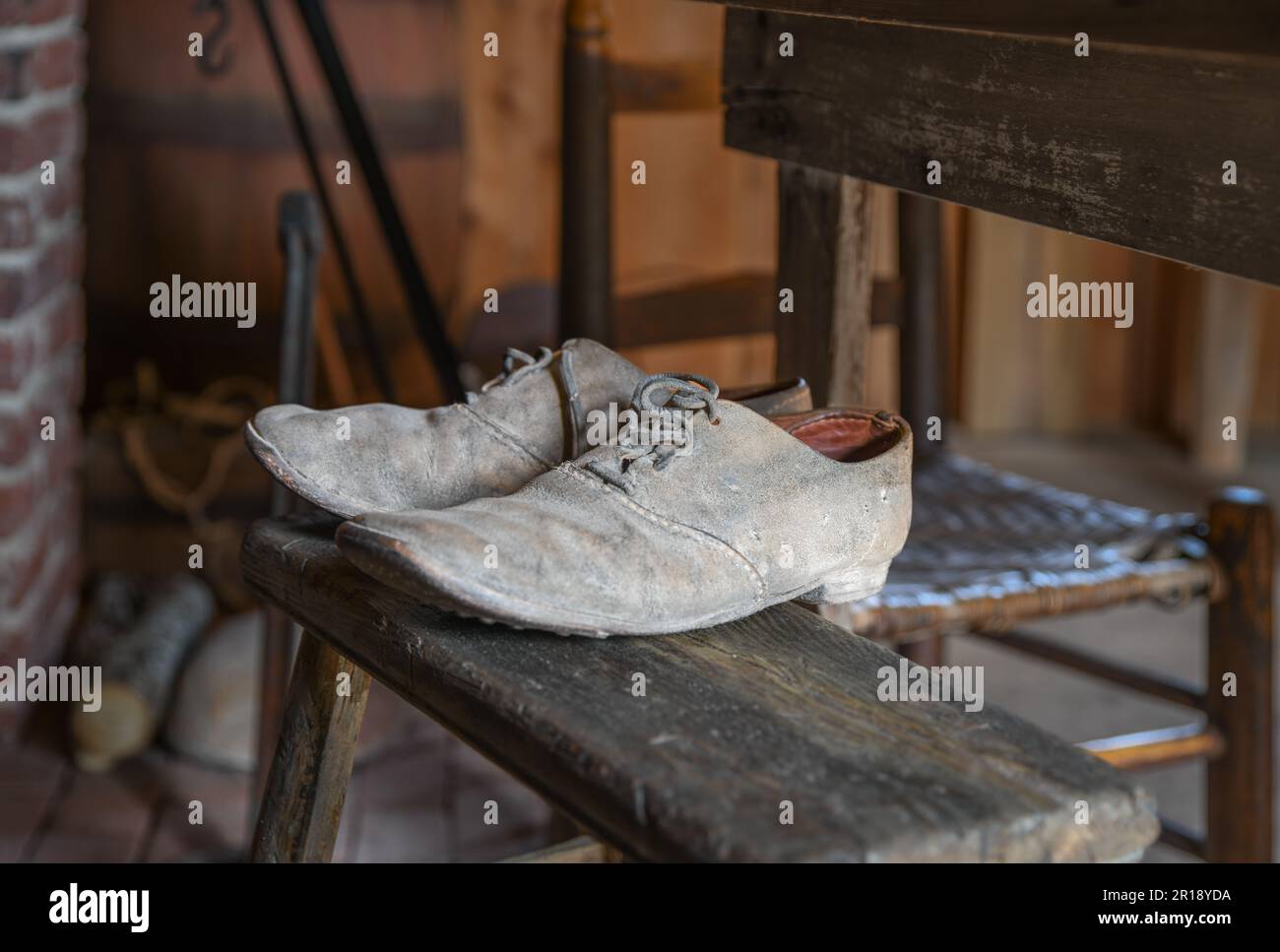 Old leather shoes hi-res stock photography and images - Alamy