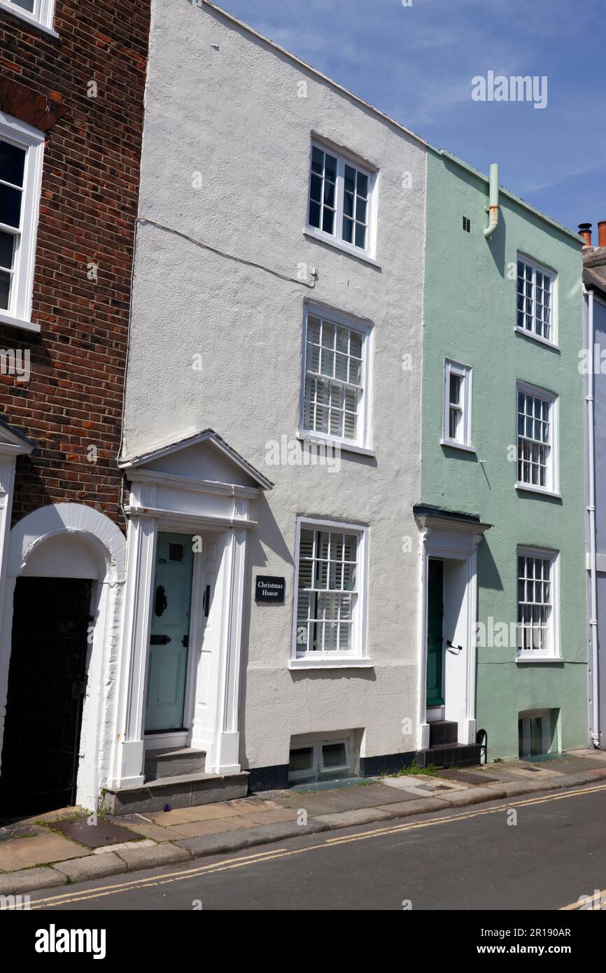 3 storeys and basement hi-res stock photography and images - Alamy