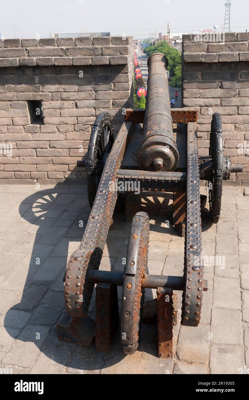 Replica gun carriage hi-res stock photography and images - Alamy