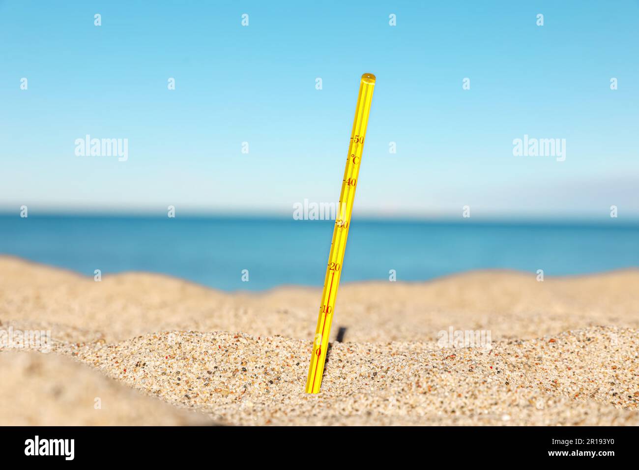Sea thermometer hi-res stock photography and images - Alamy