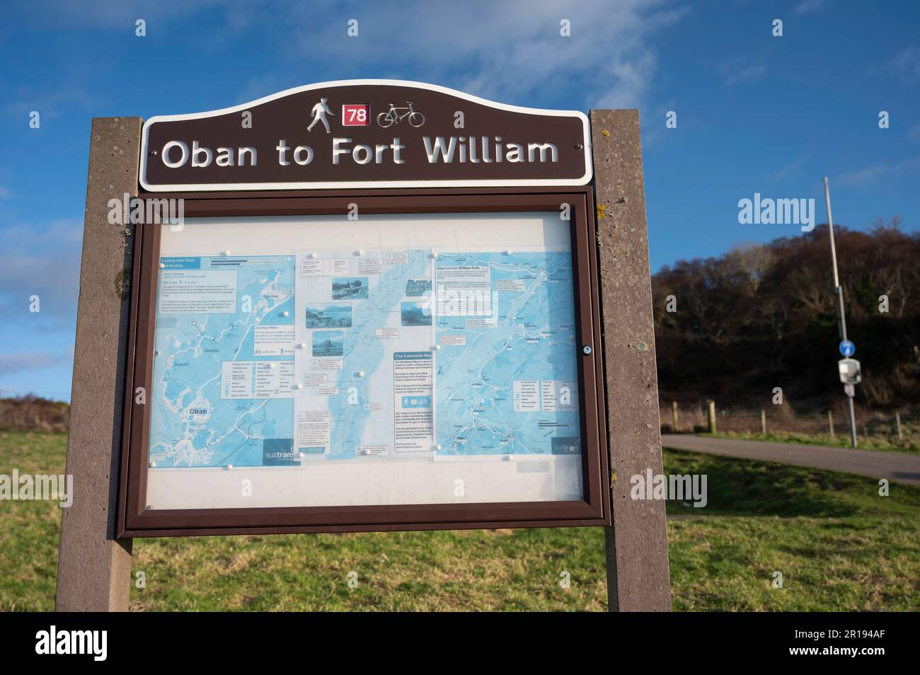Oban to Fort William path sign, with maps and wording. Combined path ...