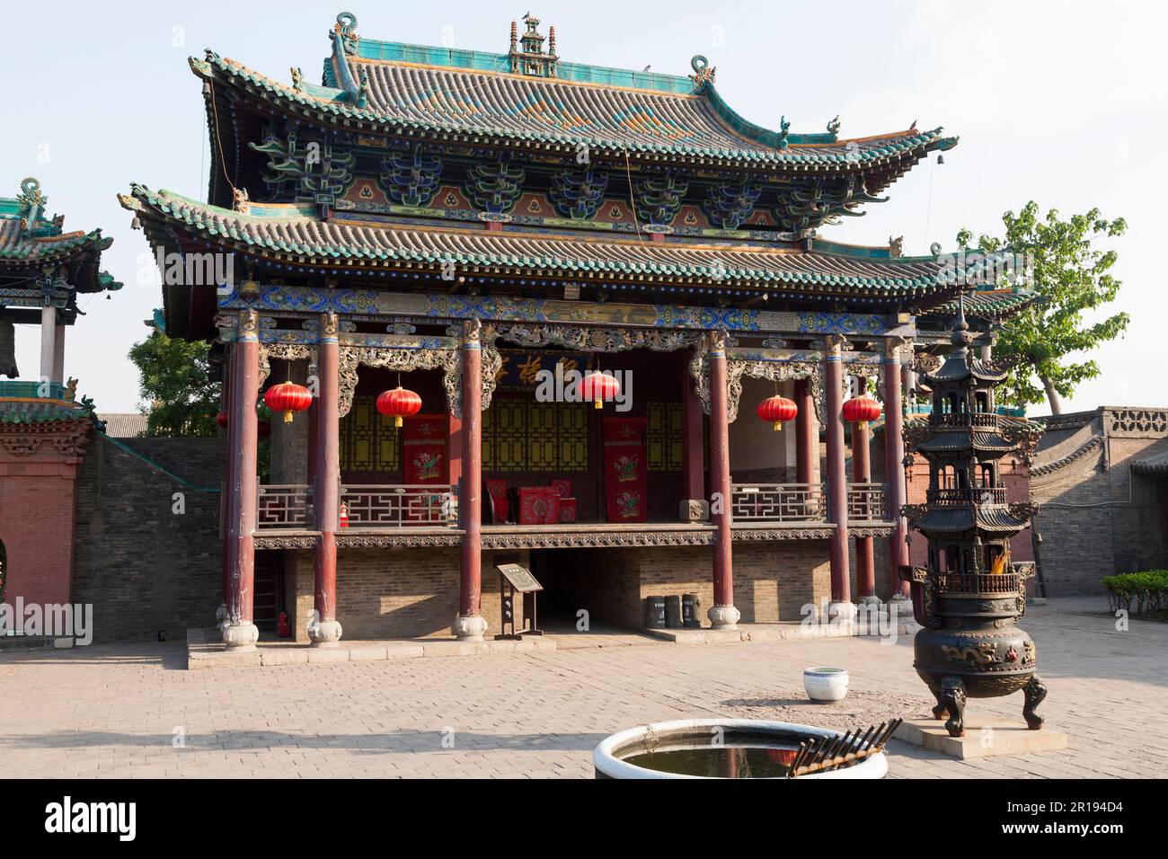 Building with multi tiered roof end multiple eaves (Pagoda style) and ...