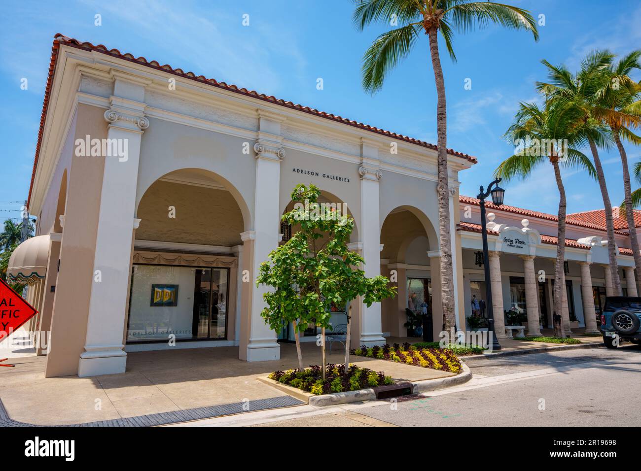Palm Beach, FL, USA - May 11, 2023: Photo of Adelson Galleries Worth Avenue Palm Beach Stock ...