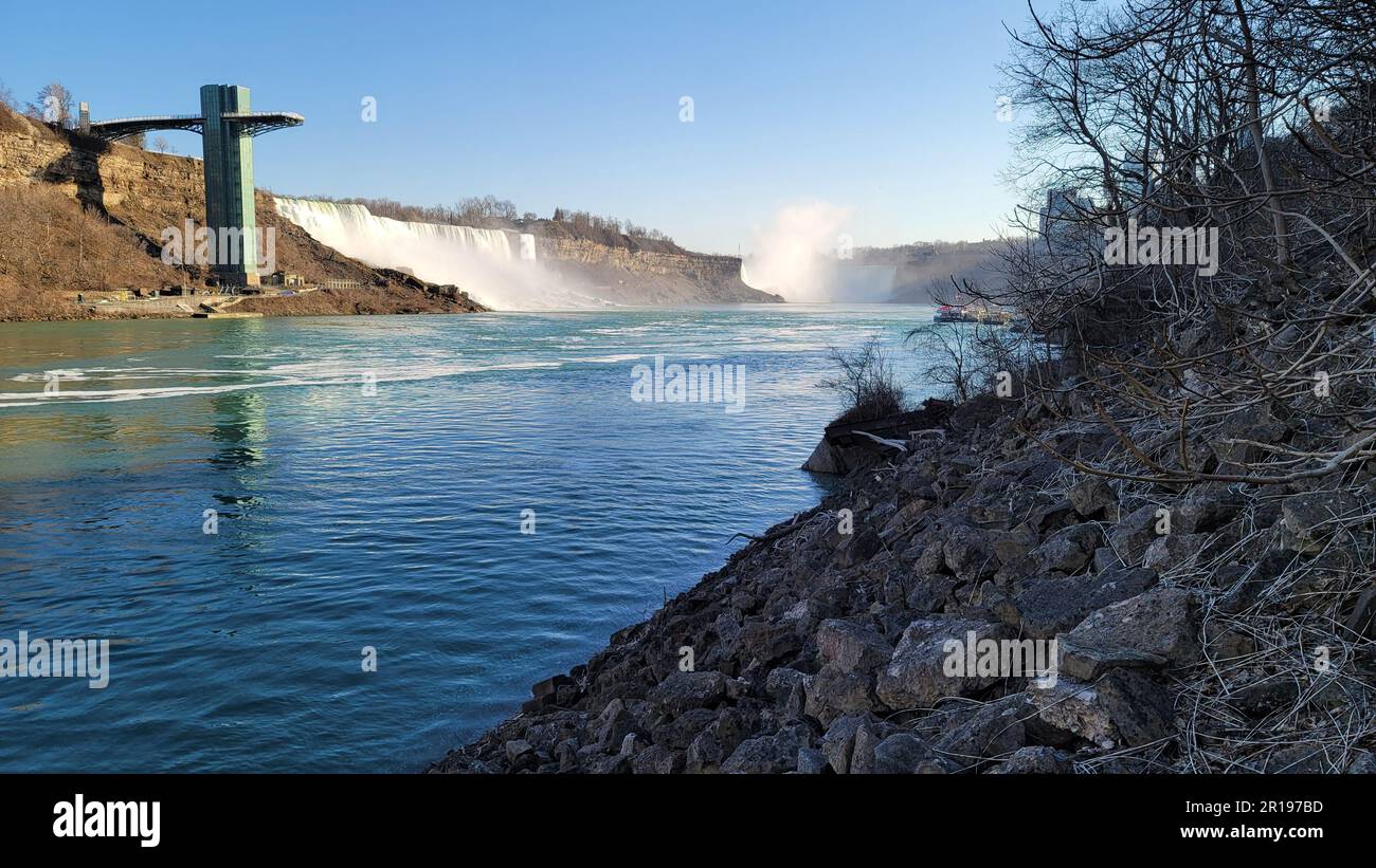 A view of the winding Niagara River Gorge, with its vegetation along ...