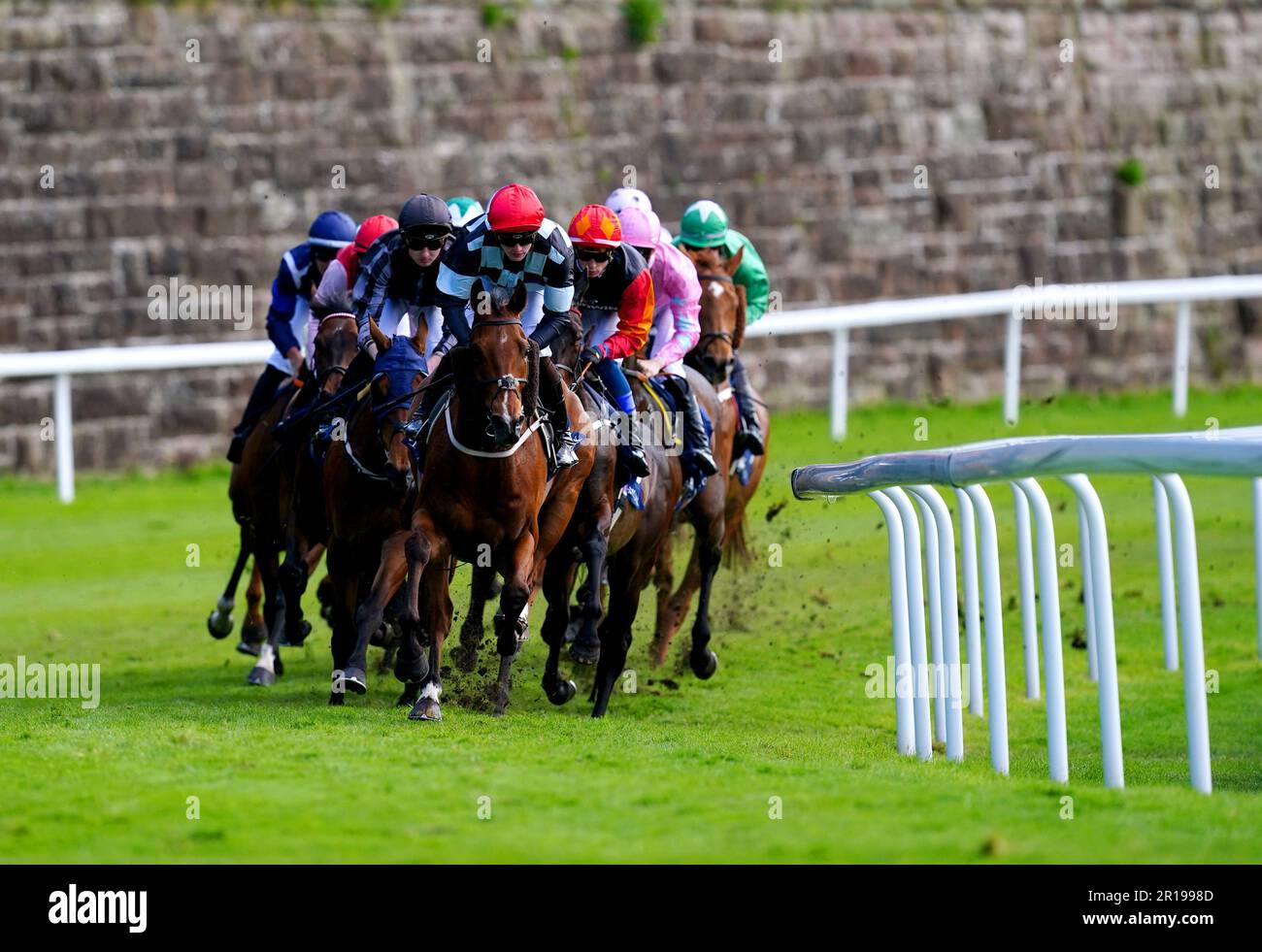 Chester racing 2023 hi-res stock photography and images - Alamy