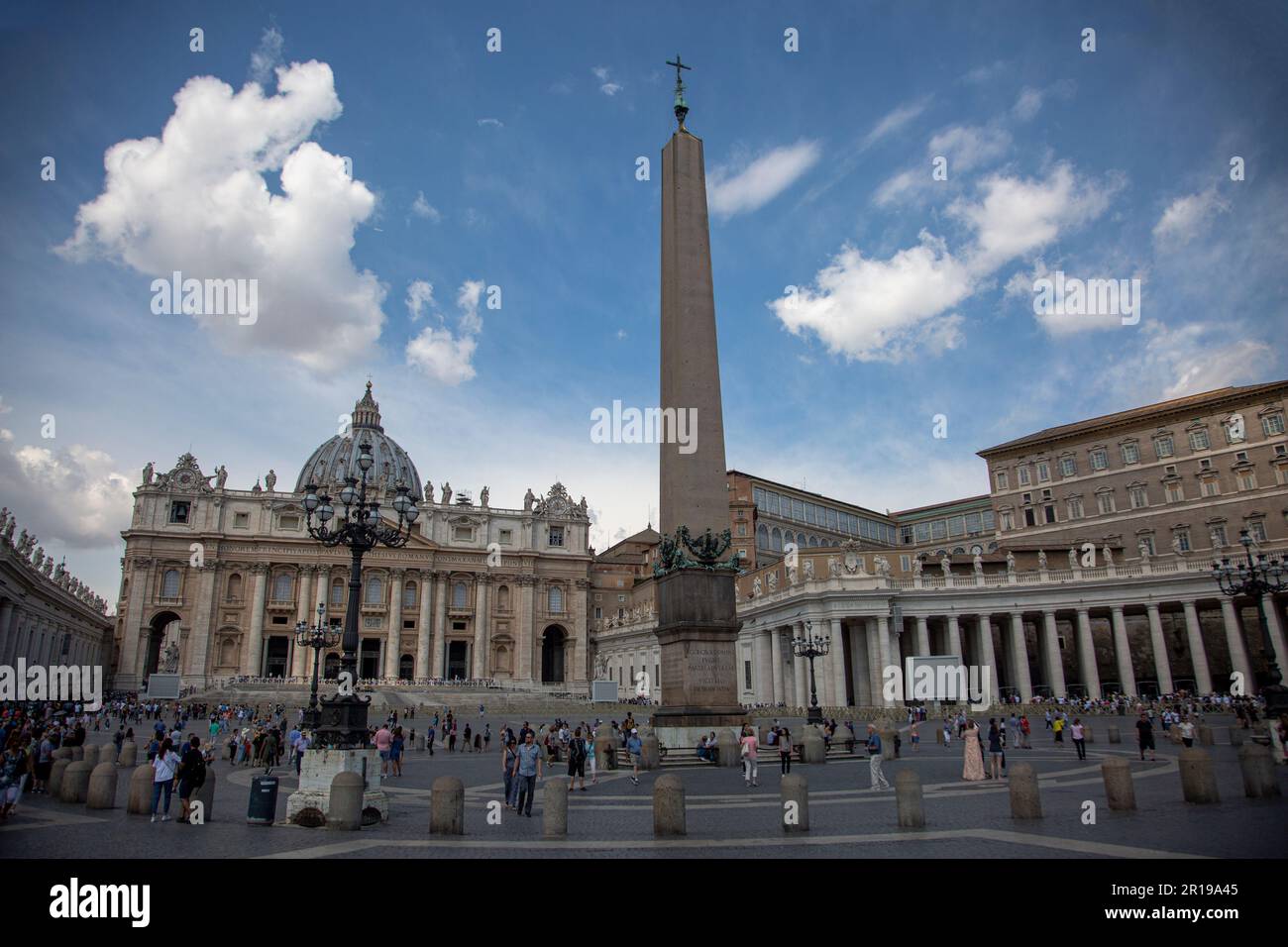 The central square in the Vatican - St. Peter's Square with a column of ...