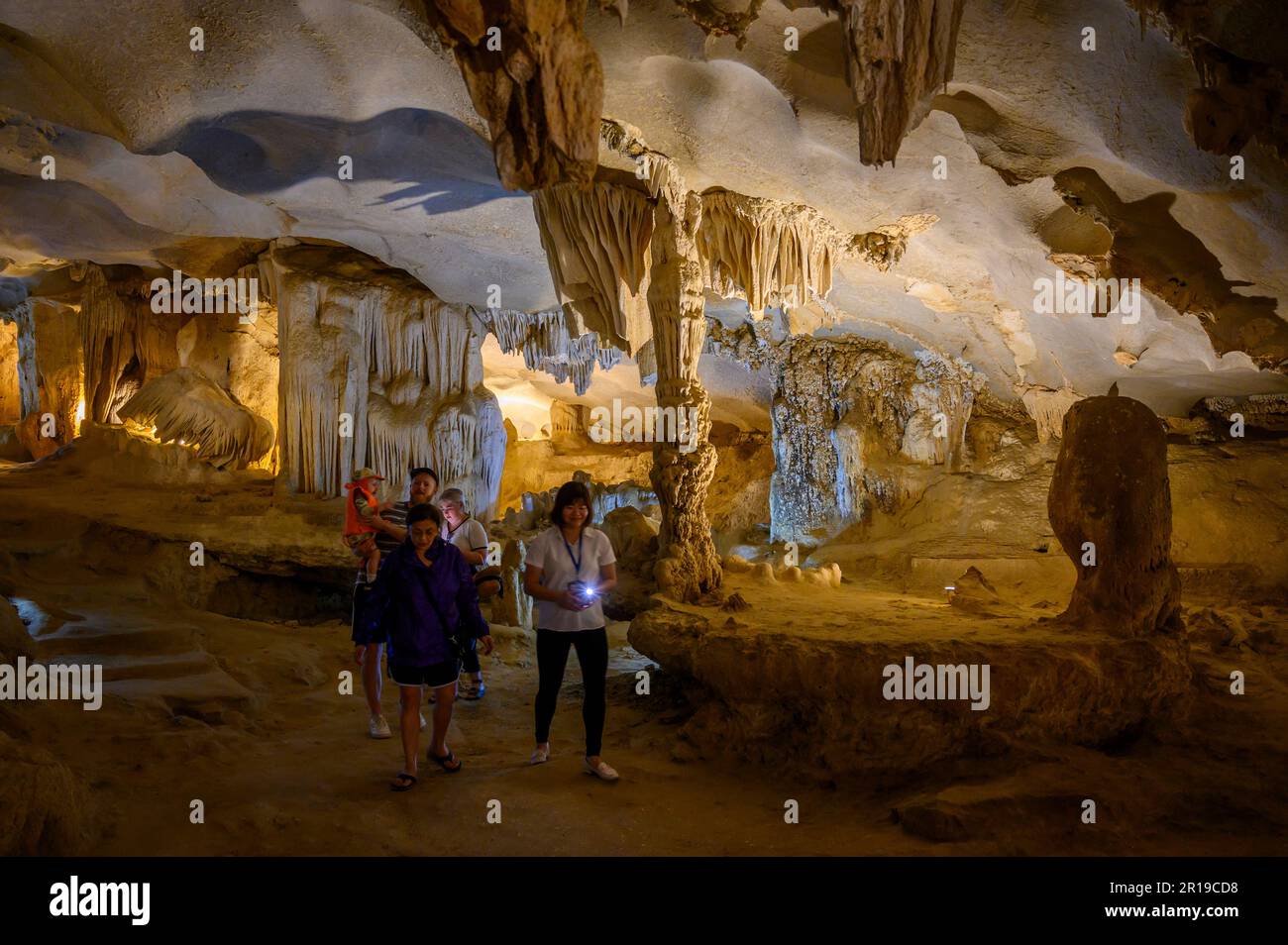 Inside Thien Canh Son cave on one of the typical limestone islands in ...